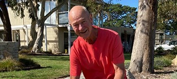 Peter's marathon run to Stroke Awards finalist | Mirage News